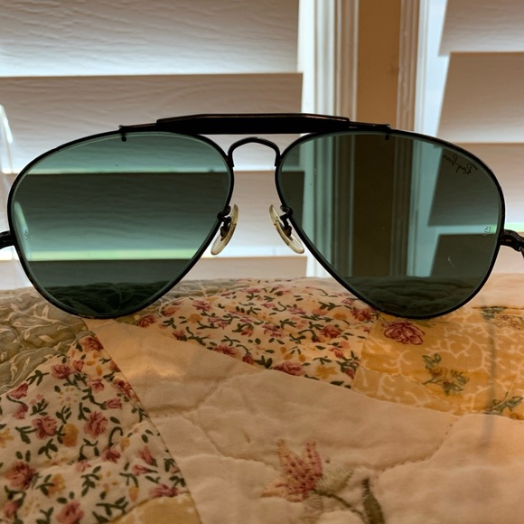 Ray-Ban | Other | Vintage Ray Ban Aviator Sunglasses Black | Poshmark